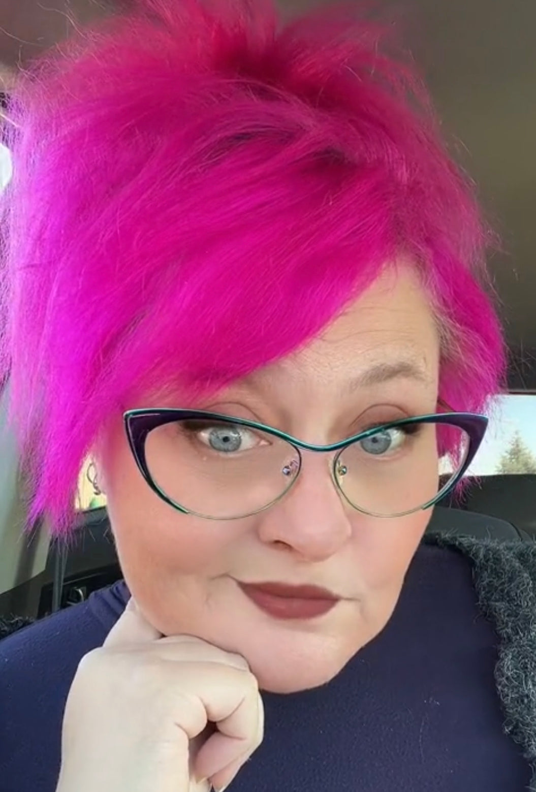 About Cass – The Worlds of Cassandra Featherstone